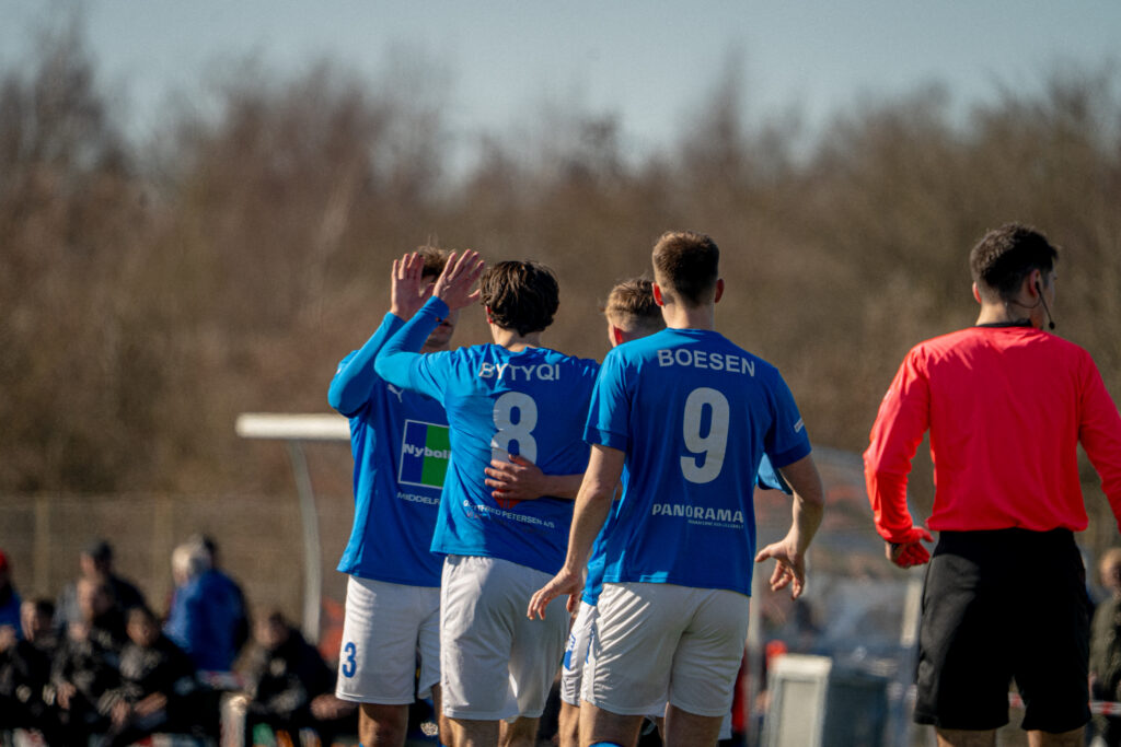 OPTAKT: Chancen for at komme med helt frem - Middelfart Boldklub